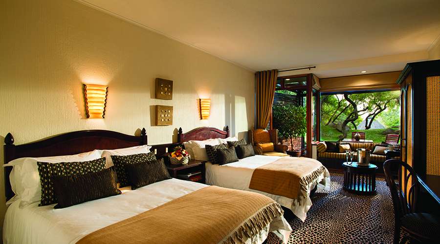 Pilanesberg Safari Bakubung Bush Lodge | Big 5 South Africa