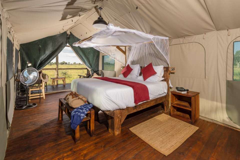 Botswana Safari: Okavango Delta & Kazuma Pans Chobe